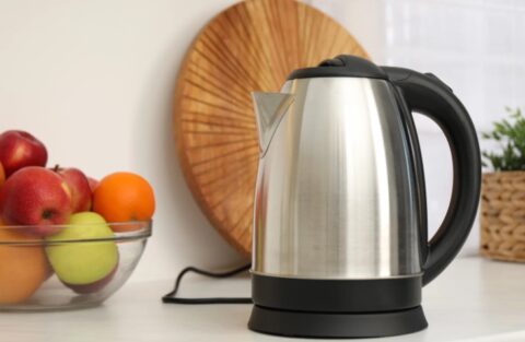 How Many Watts Does a Kettle Use? - Hello Magazine UK